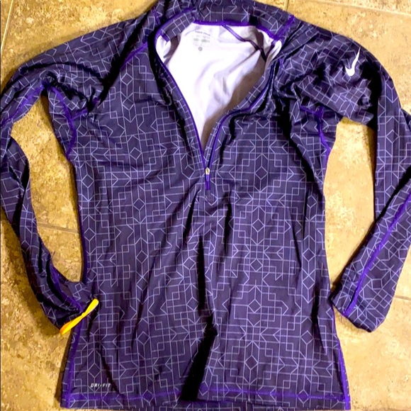 Nike | Tops | Nike Pro Long Sleeve | Poshmark